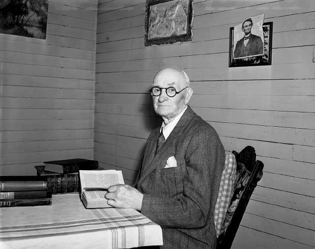 The Astonishing Captain Weaver – tacoma history